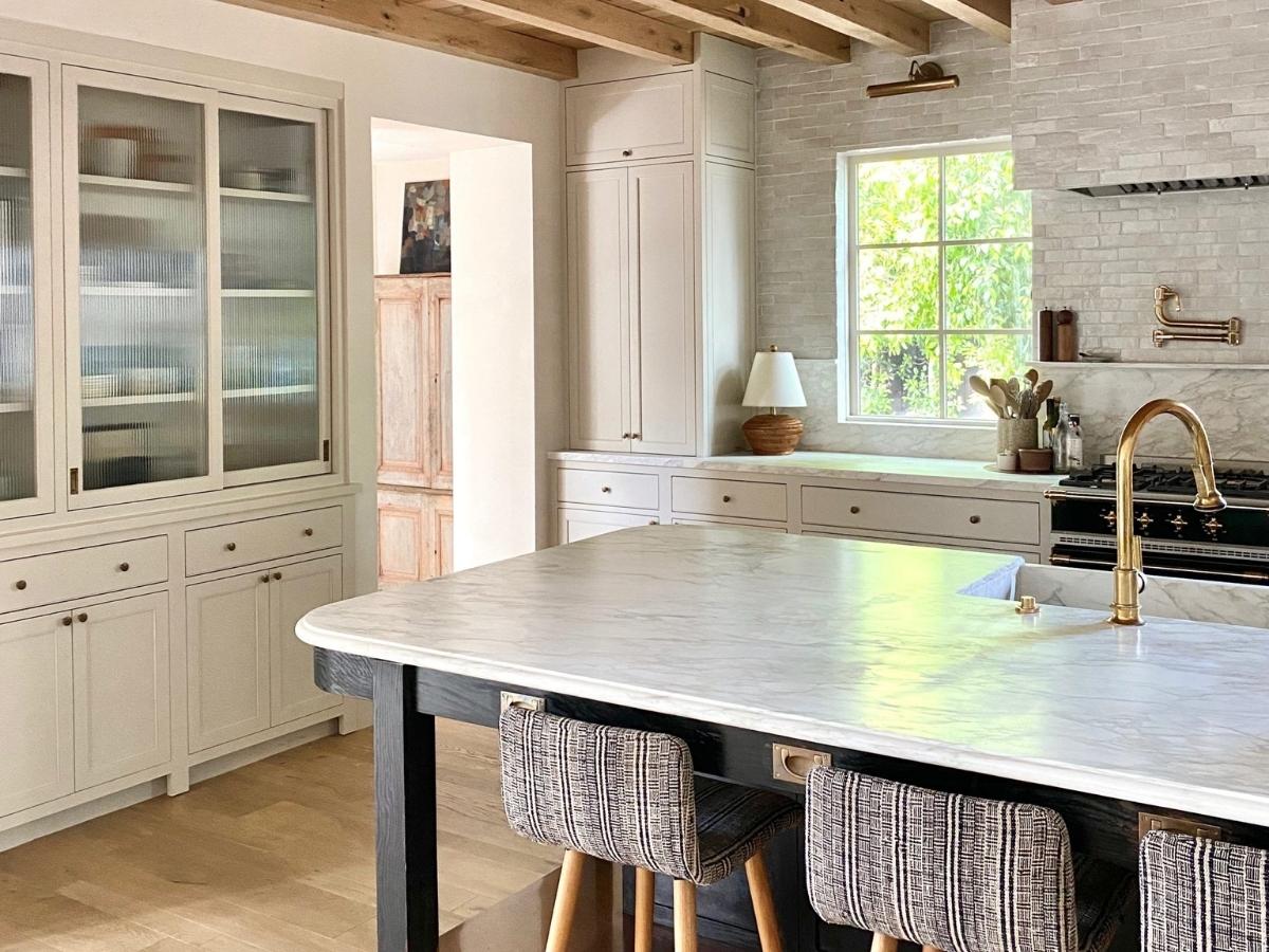 Top 10 Paint Colors for a White Cabinet Kitchen - Sparkling and Beyond