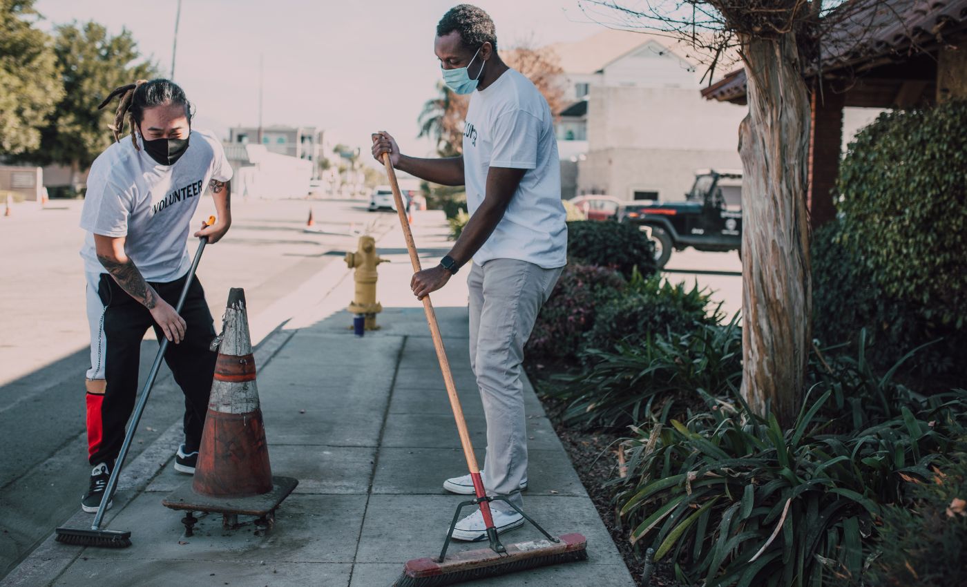 Healthy Office Environment: Cleanliness Checklist - Sparkling and Beyond