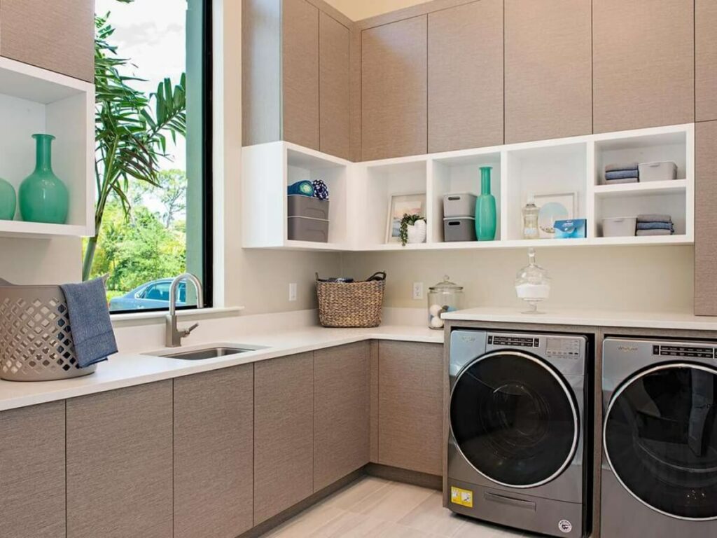 How to organize your laundry room with more efficient | Sparkling and ...